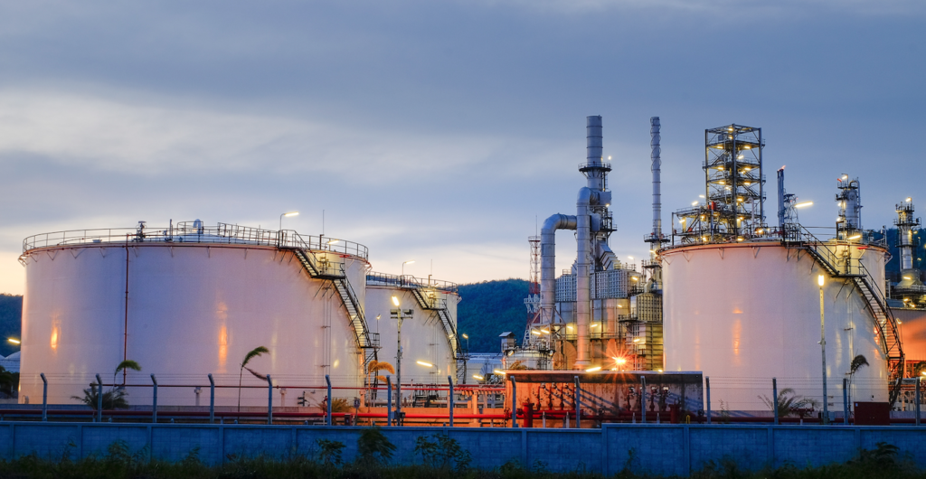 Protective Coating of Crude Oil Storage Tanks - T.H.I REVETEMENT